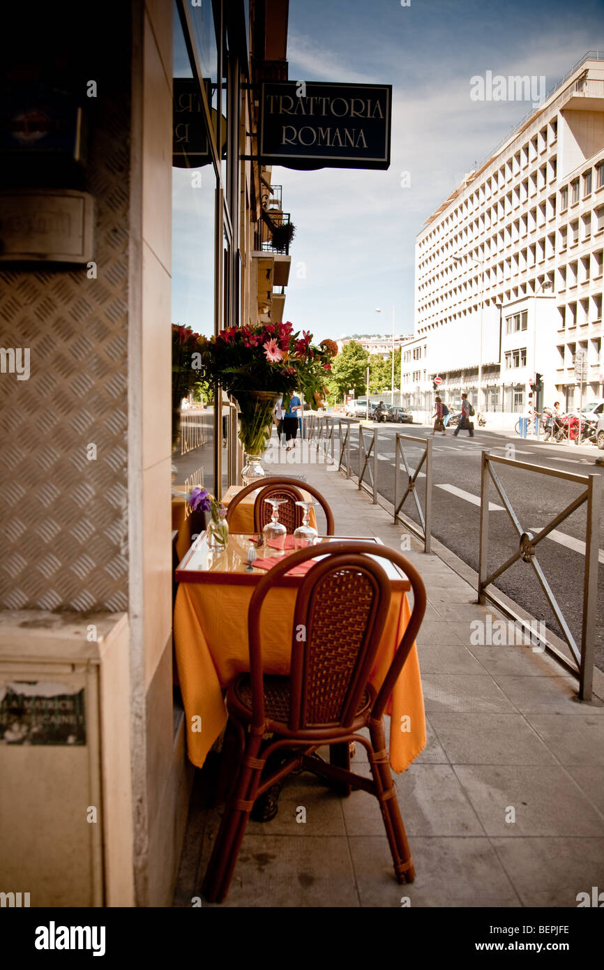 Nice on outside hi-res stock photography and images - Alamy