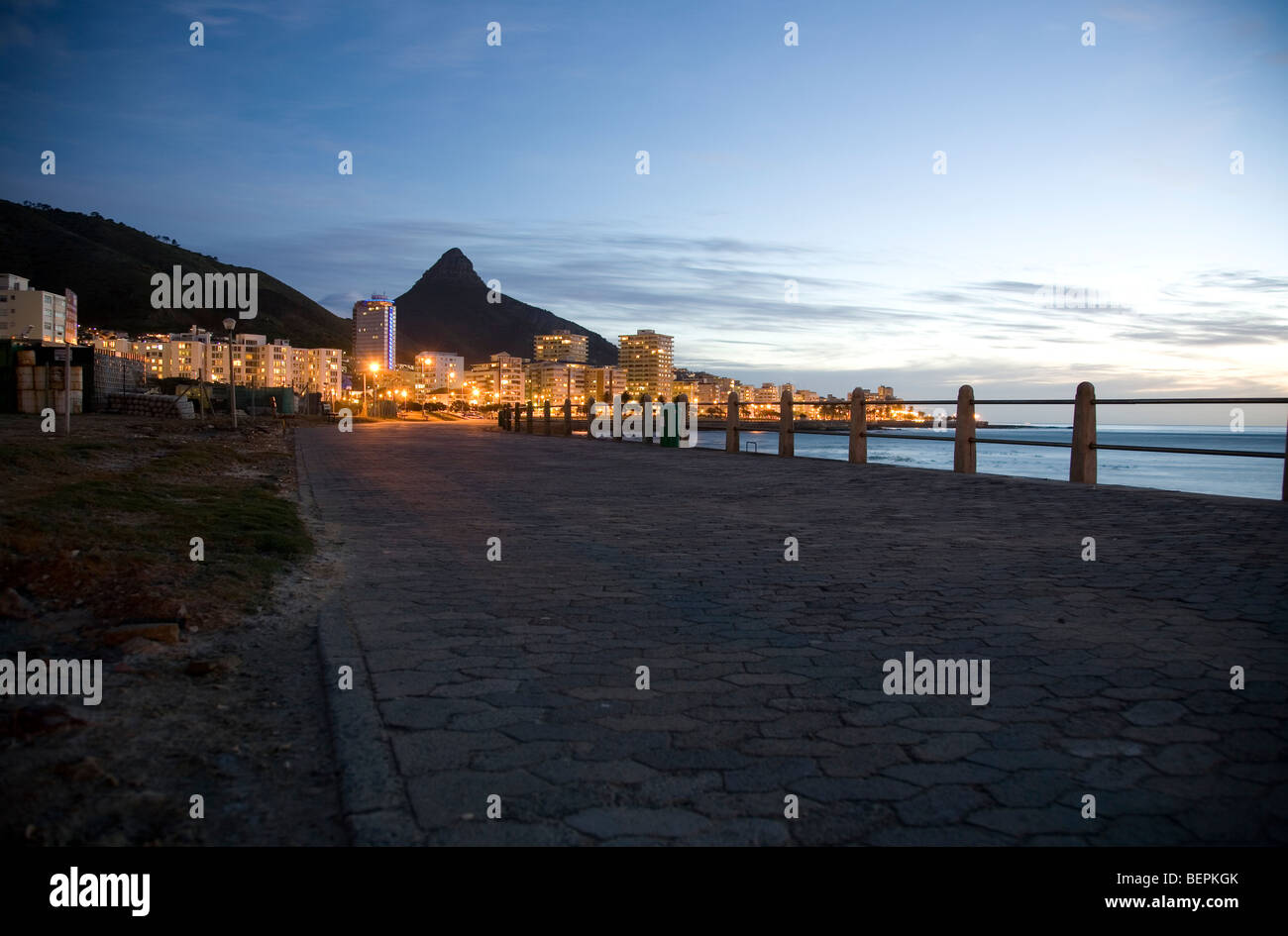 Sea Point Promenade in Evening - Cape Town Stock Photo - Alamy