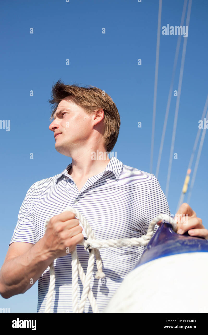 Human knot hi-res stock photography and images - Alamy