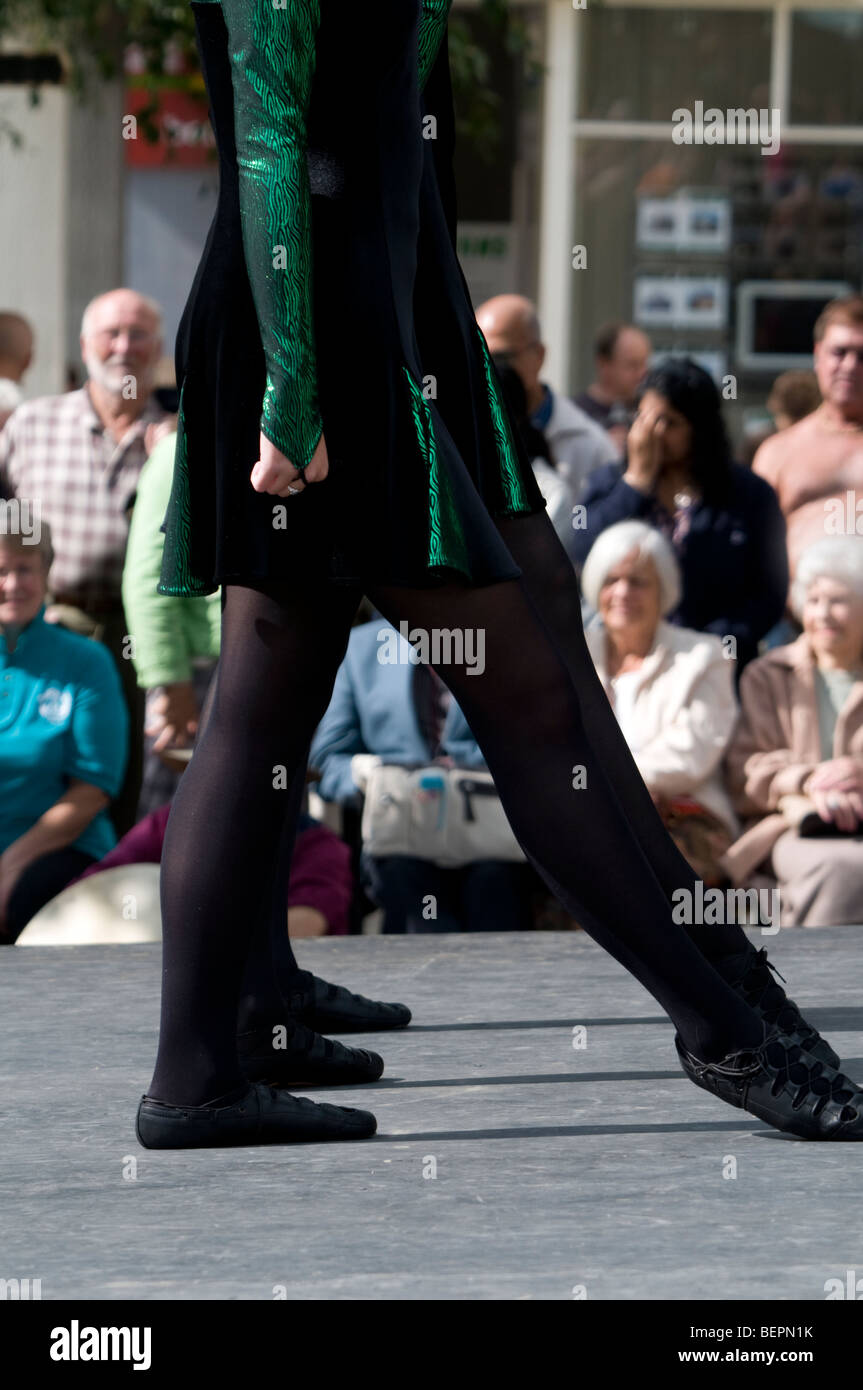 Irish dancers hi-res stock photography and images - Alamy