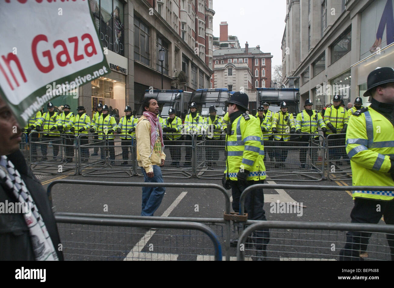 Stop the Gaza Massacre - National March, Hyde Park to Israeli Embassy ...