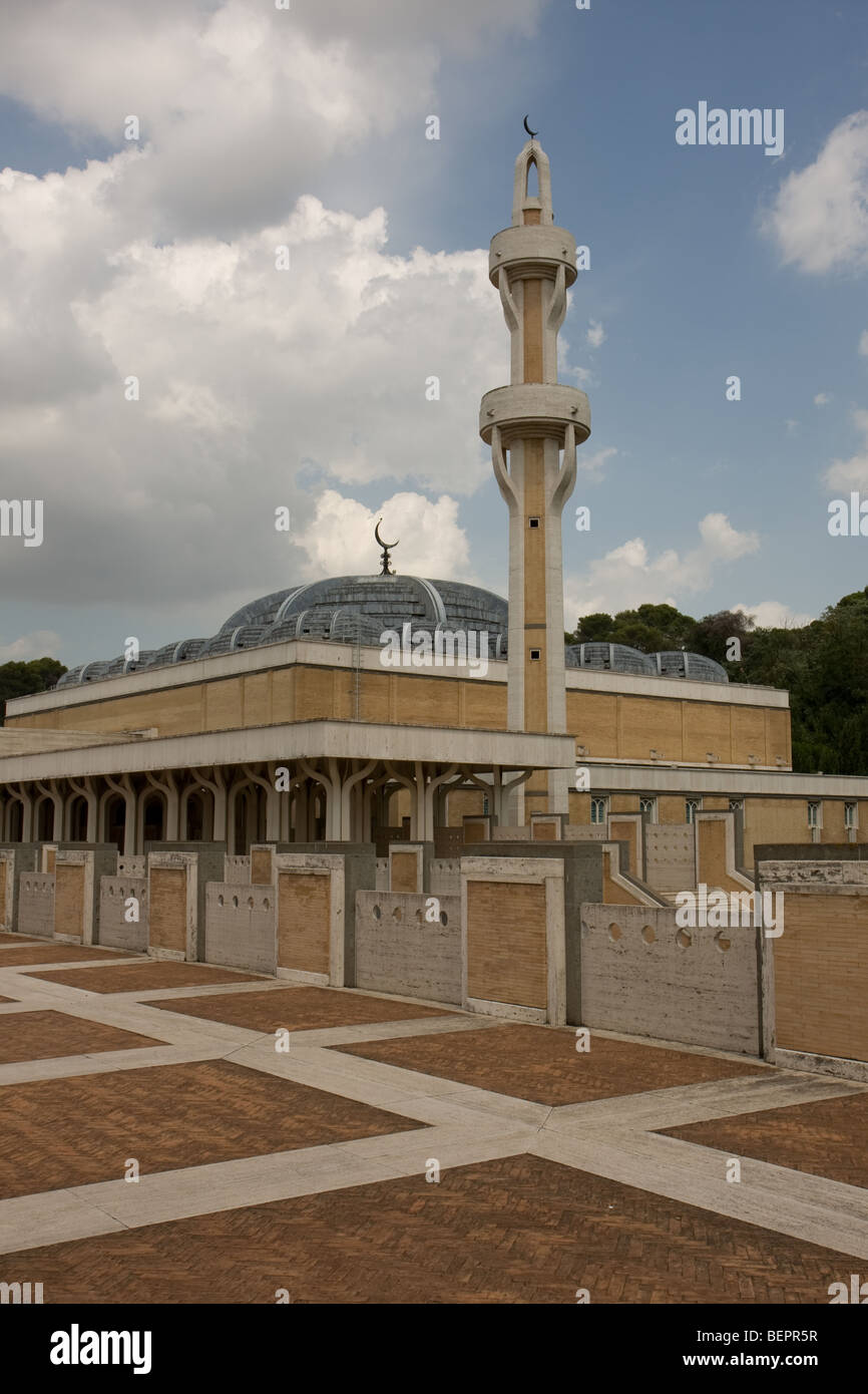 Mosque in Rome Stock Photo - Alamy