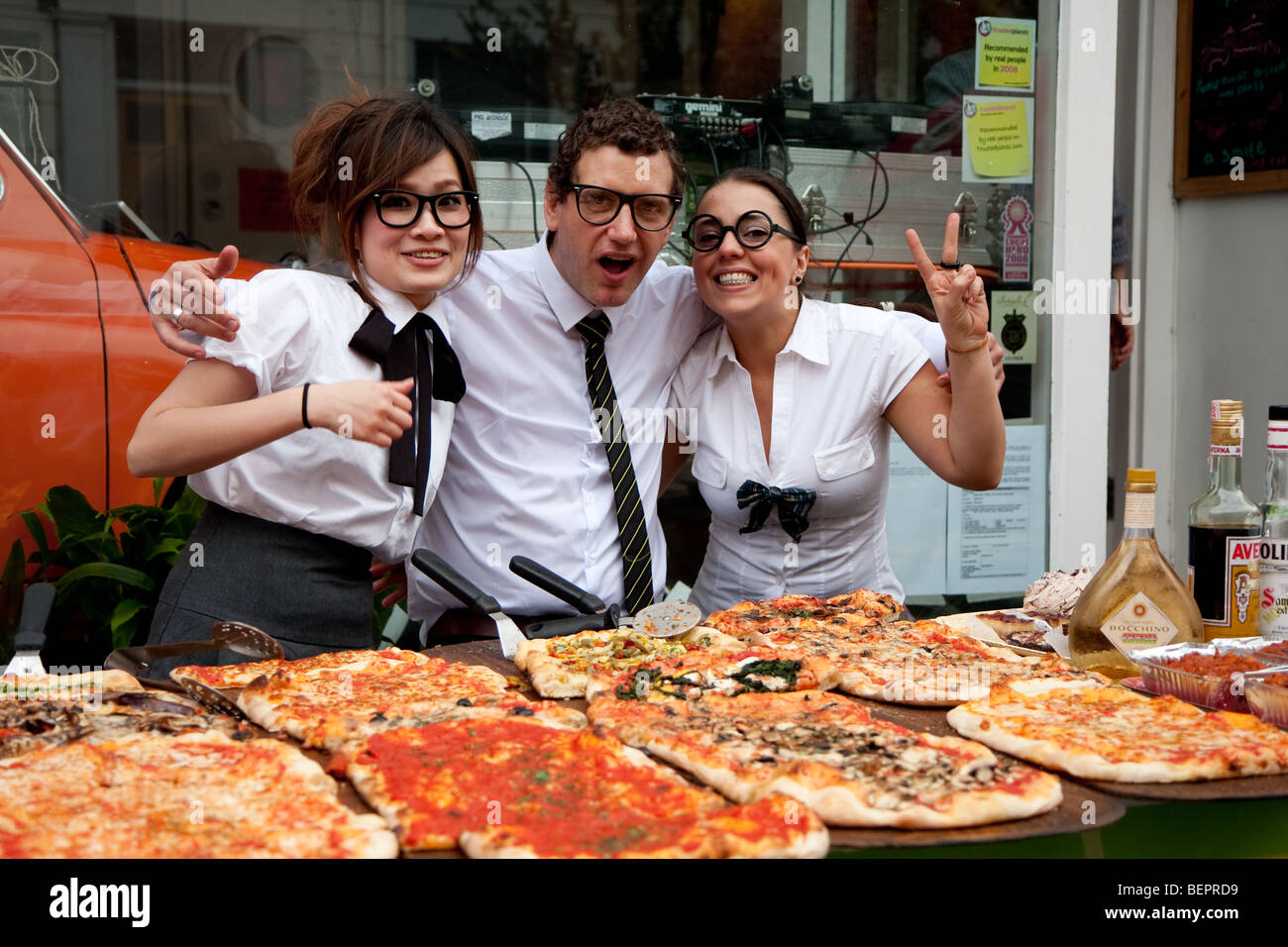 Notting hill carnival street food hi-res stock photography and images ...