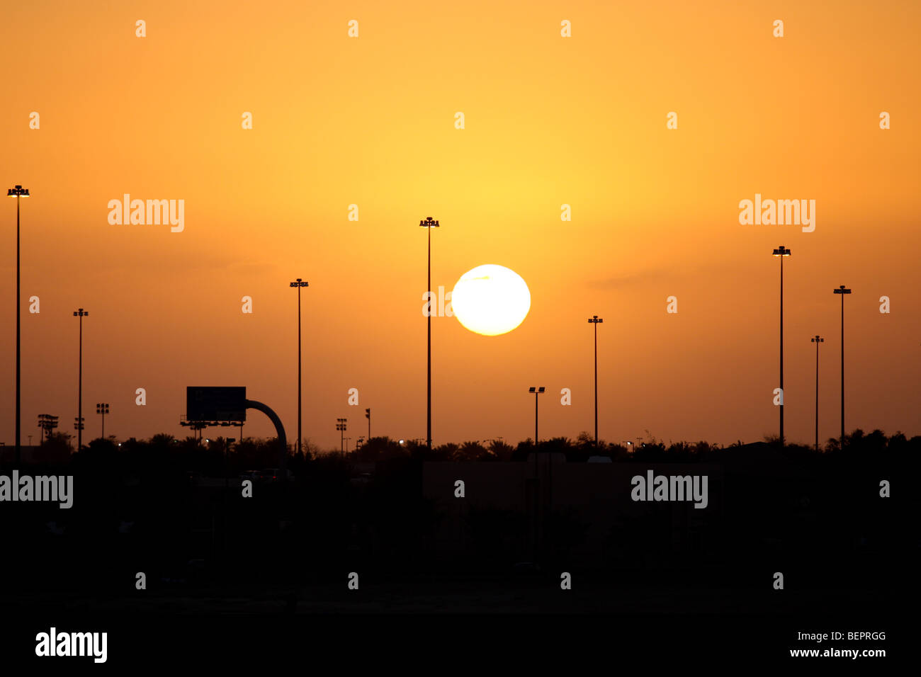 Cars highway sunset sky car hi-res stock photography and images - Alamy