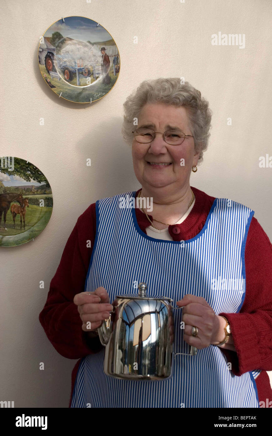 Guest house landlady hi-res stock photography and images - Alamy