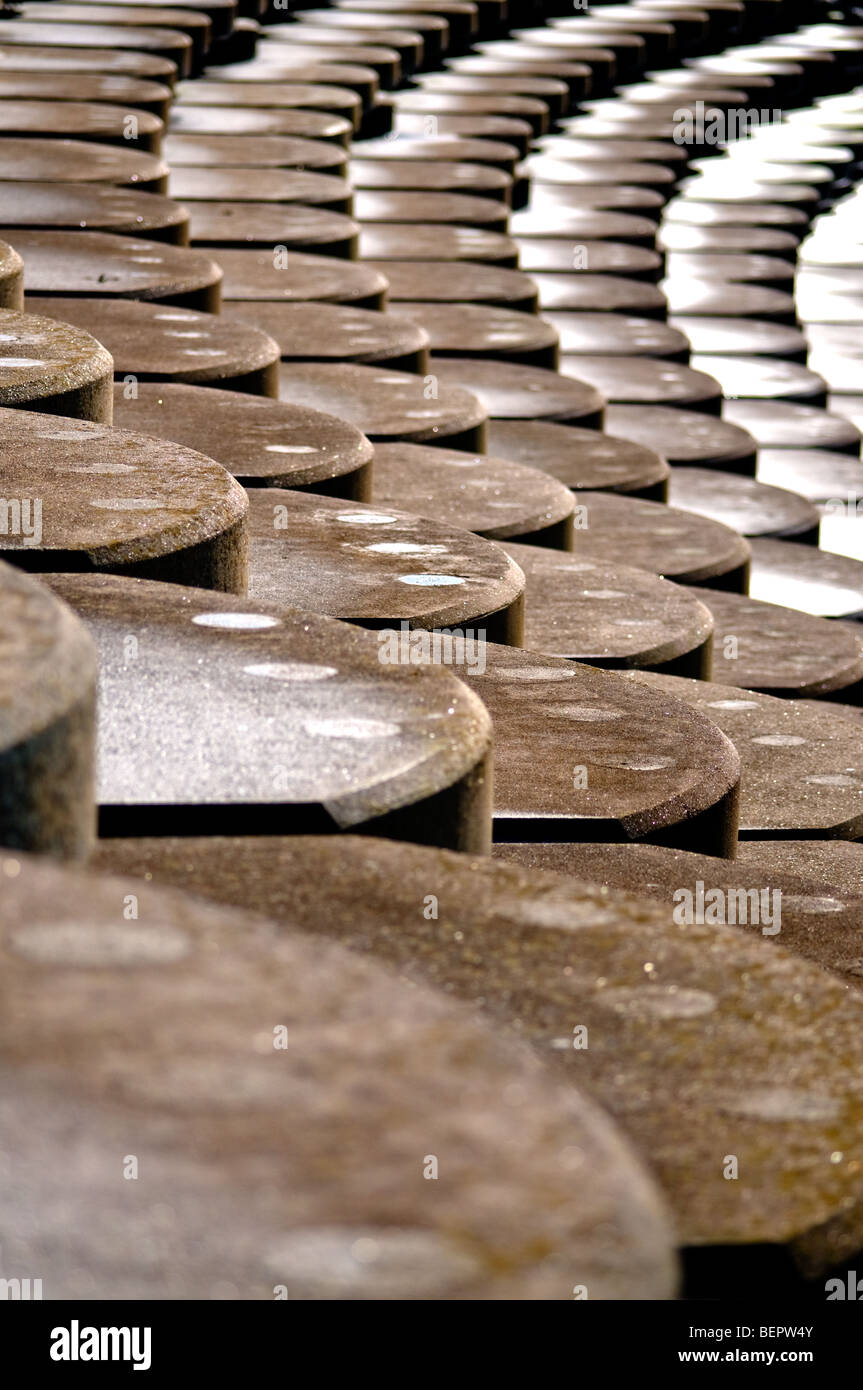 Concrete wave breakers hi-res stock photography and images - Alamy
