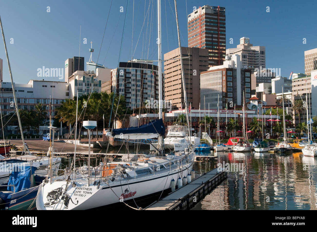 Durban harbour hi-res stock photography and images - Alamy