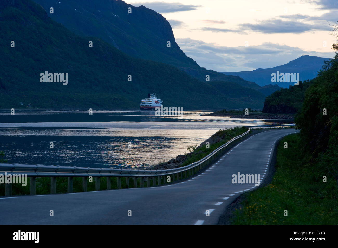 Lofoten cruise hi-res stock photography and images - Alamy