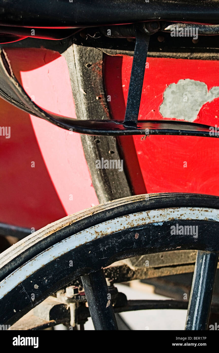 Cart shapes hi-res stock photography and images - Alamy