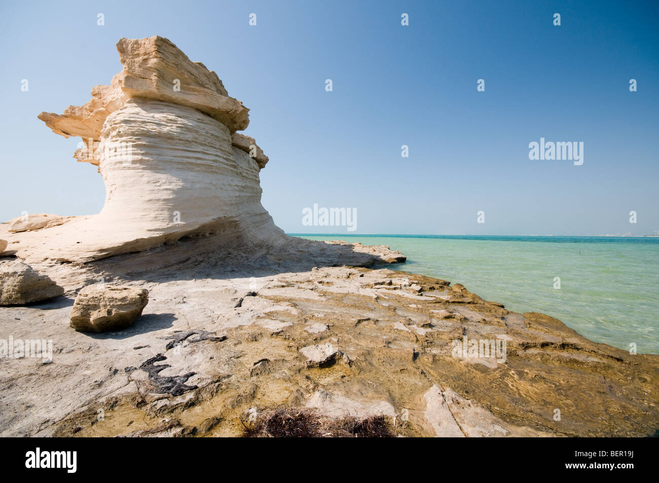 Uae formation hi-res stock photography and images - Alamy