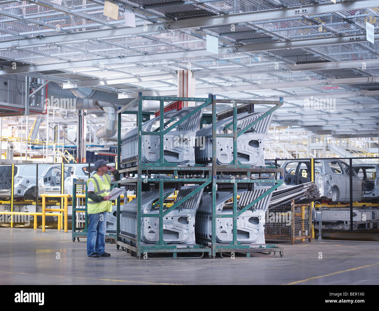 Car door production hi-res stock photography and images - Alamy