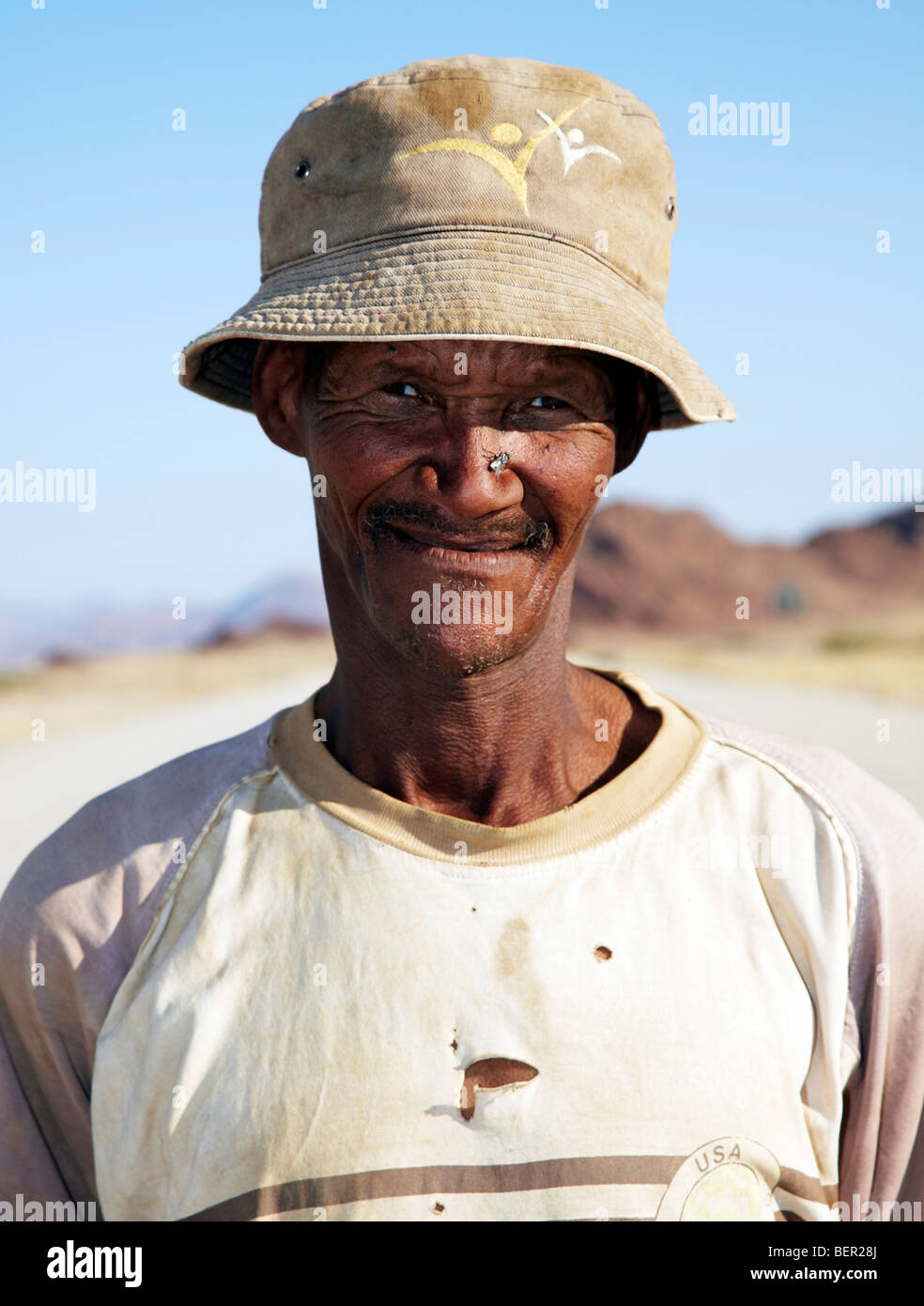 Old Namibian Man High Resolution Stock Photography and Images - Alamy