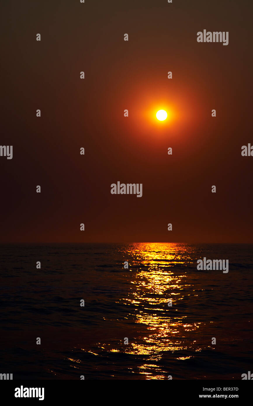 Skeleton coast sun set hi-res stock photography and images - Alamy