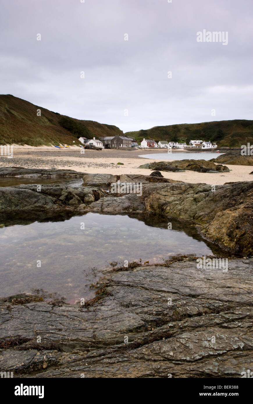 The village of Porth Dinllaen, Gwynedd, Wales Stock Photo - Alamy