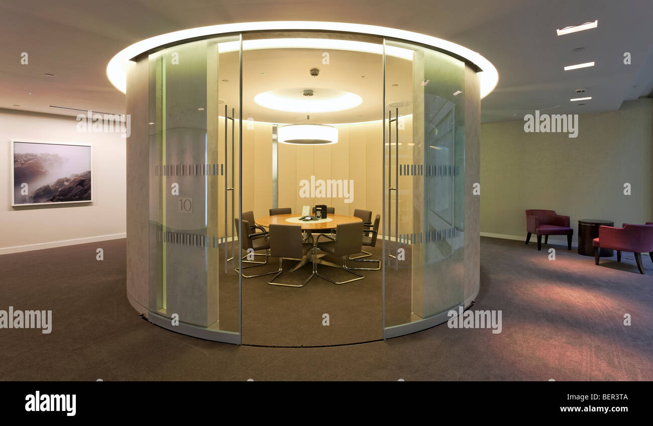 Milton Gate offices in the City of London Stock Photo - Alamy