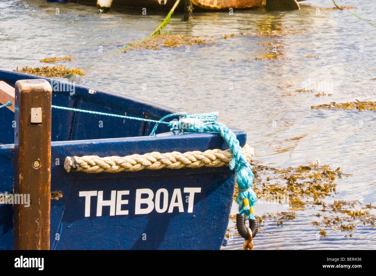 Shore quay boat hi-res stock photography and images - Alamy