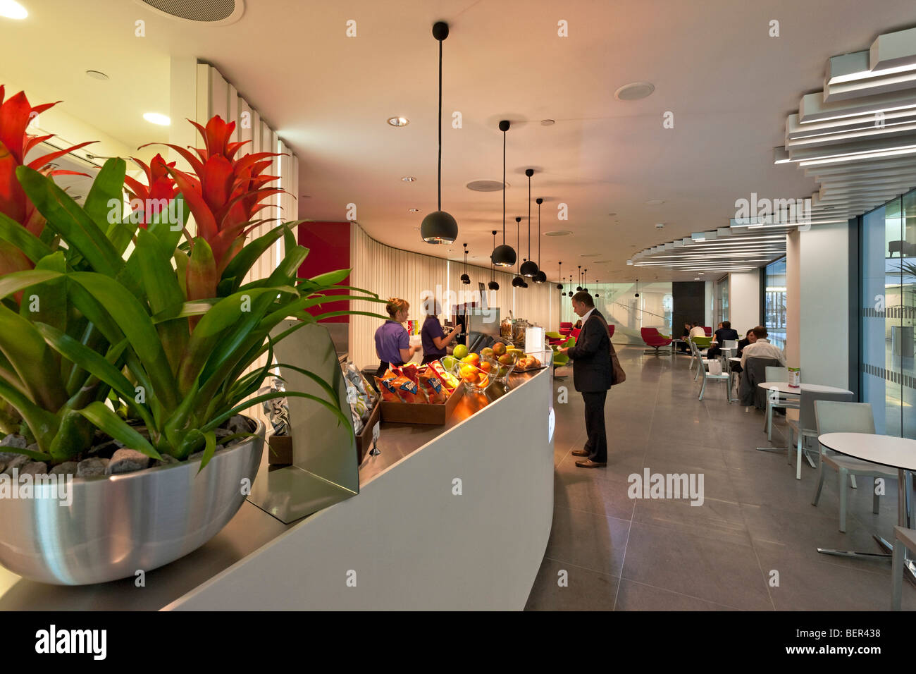 Milton gate offices hi-res stock photography and images - Alamy