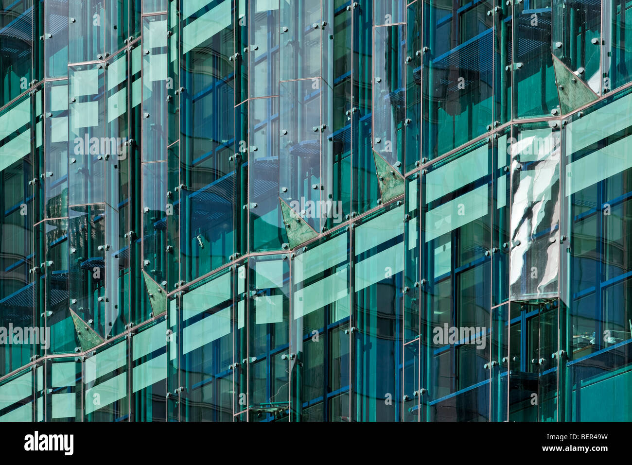Milton Gate offices in the City of London Stock Photo - Alamy