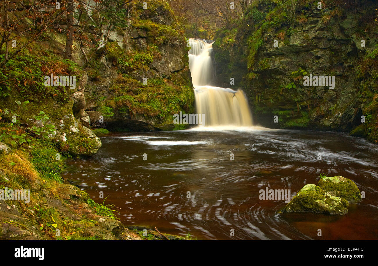 Linn falls aberlour hi-res stock photography and images - Alamy
