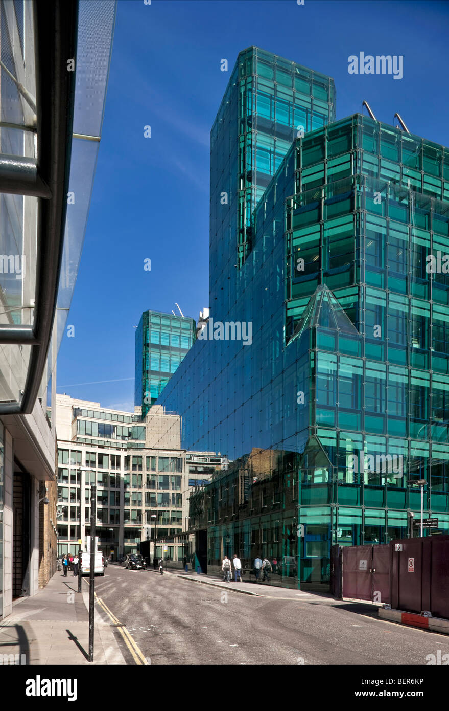 Milton Gate offices in the City of London Stock Photo - Alamy