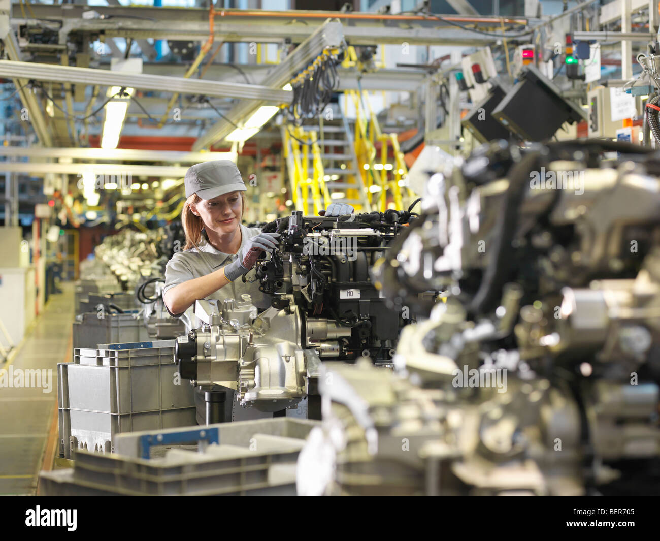 Car engine factory woman hi-res stock photography and images - Alamy