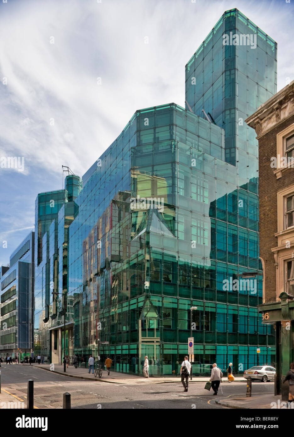 Milton Gate offices in the City of London Stock Photo - Alamy