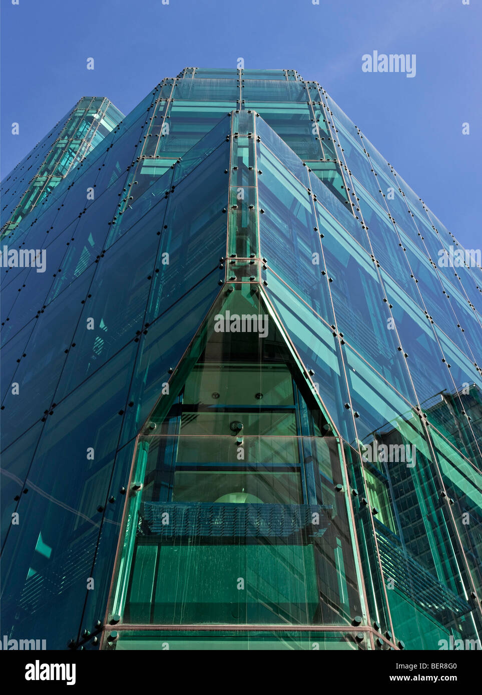 Milton Gate offices in the City of London Stock Photo - Alamy