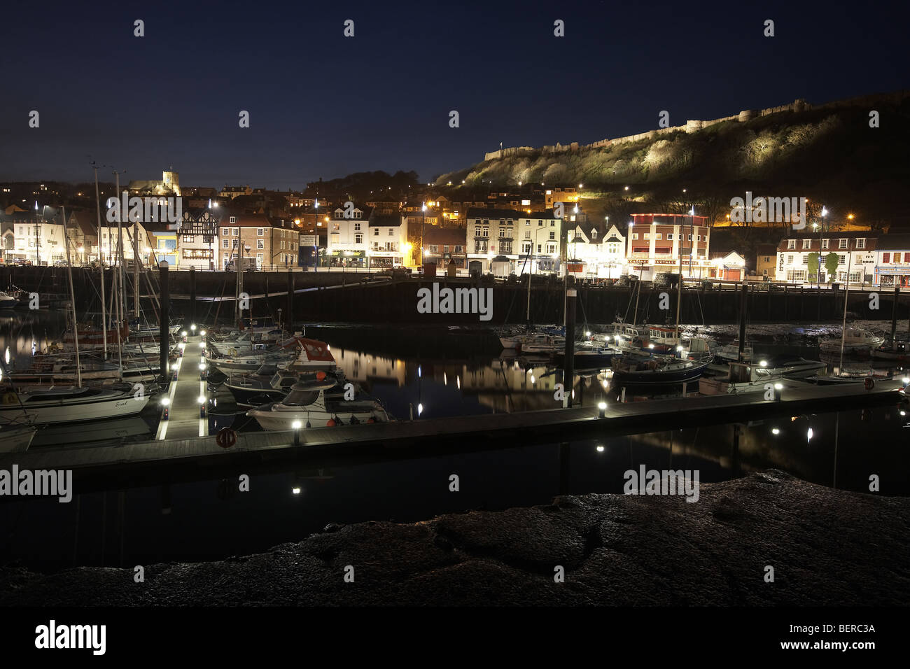 Scarborough castle at night hi-res stock photography and images - Alamy