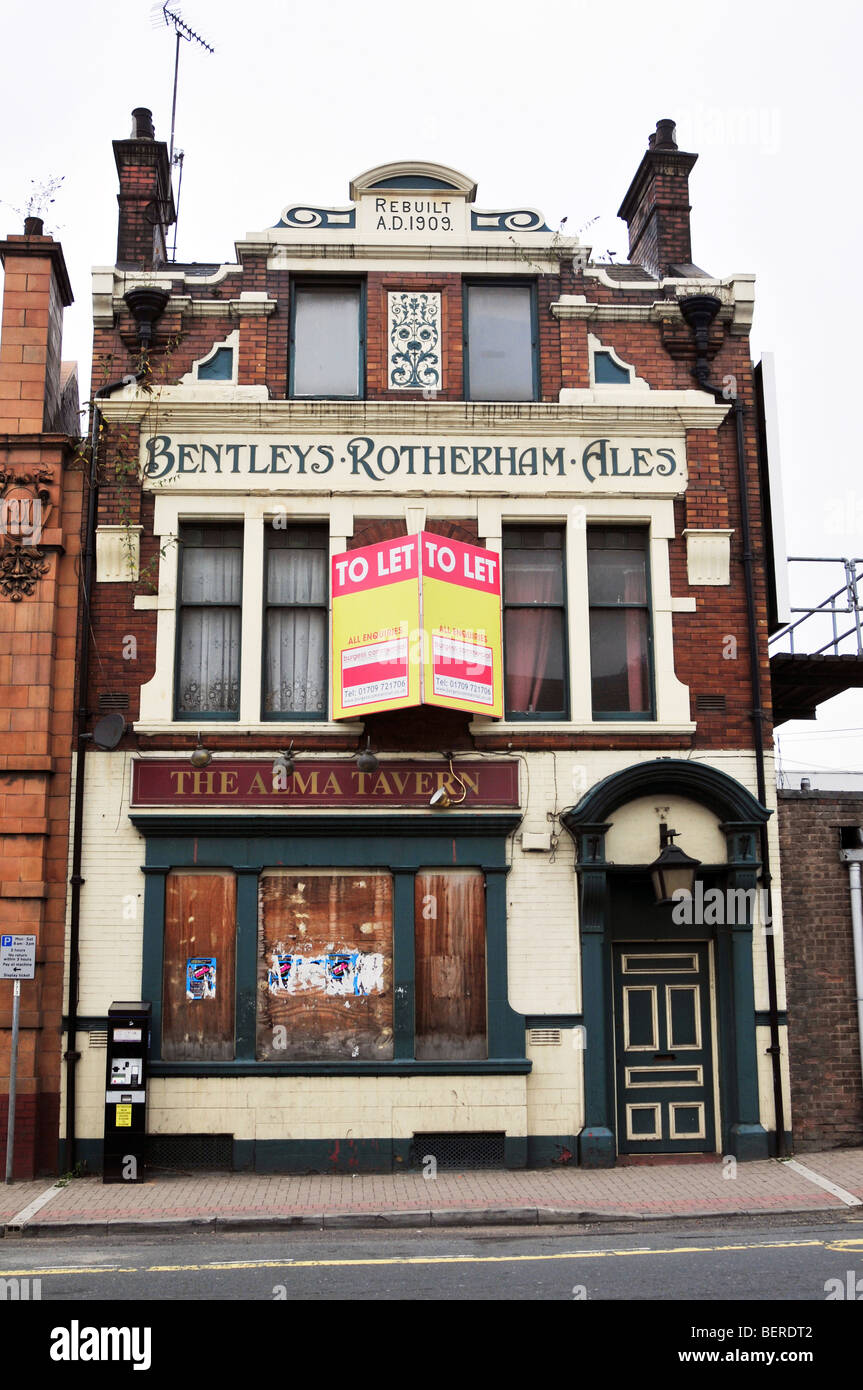 The Alma Tavern, Rotherham Stock Photo - Alamy