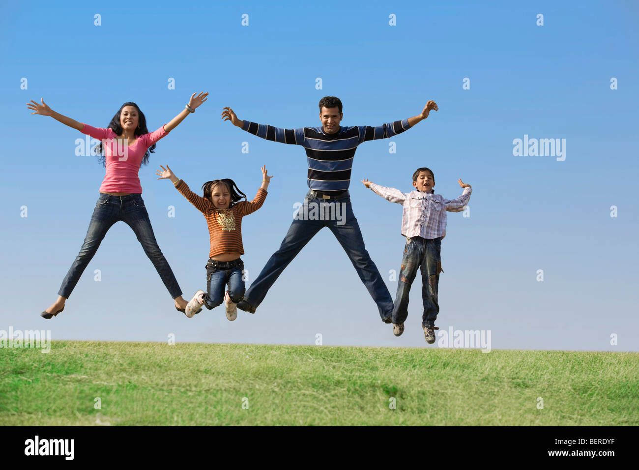 Family families father mother daughter son parent parents adult human ...