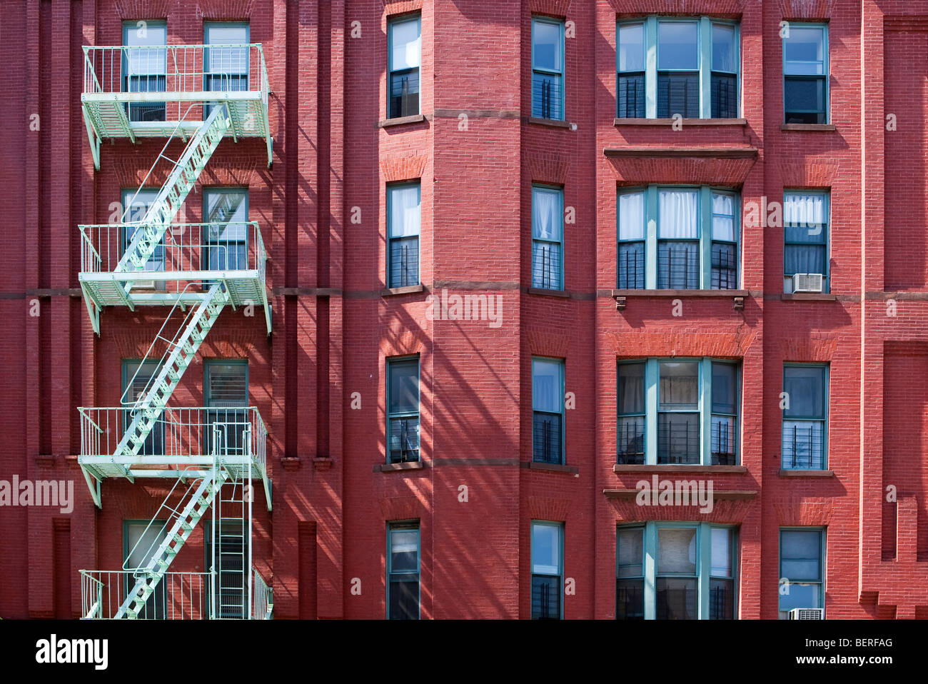 U.S.A., New York,Manhattan,Harlem,the buildings of 125th street Stock ...