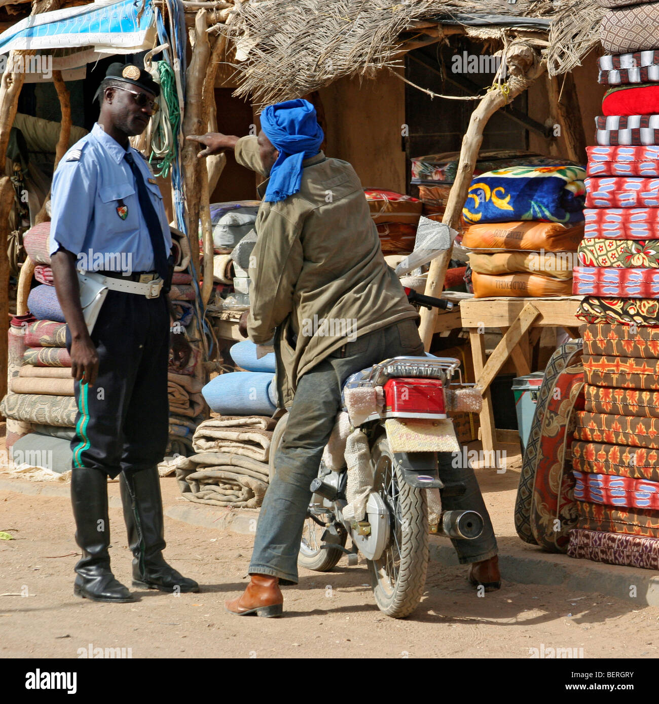 Police in niger hi-res stock photography and images - Alamy