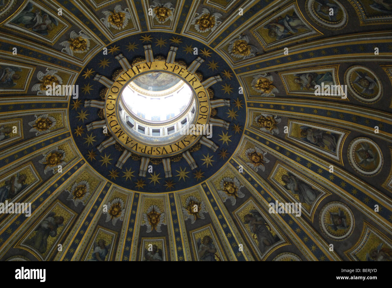 The dome of st peters basilica by michelangelo hi-res stock photography ...