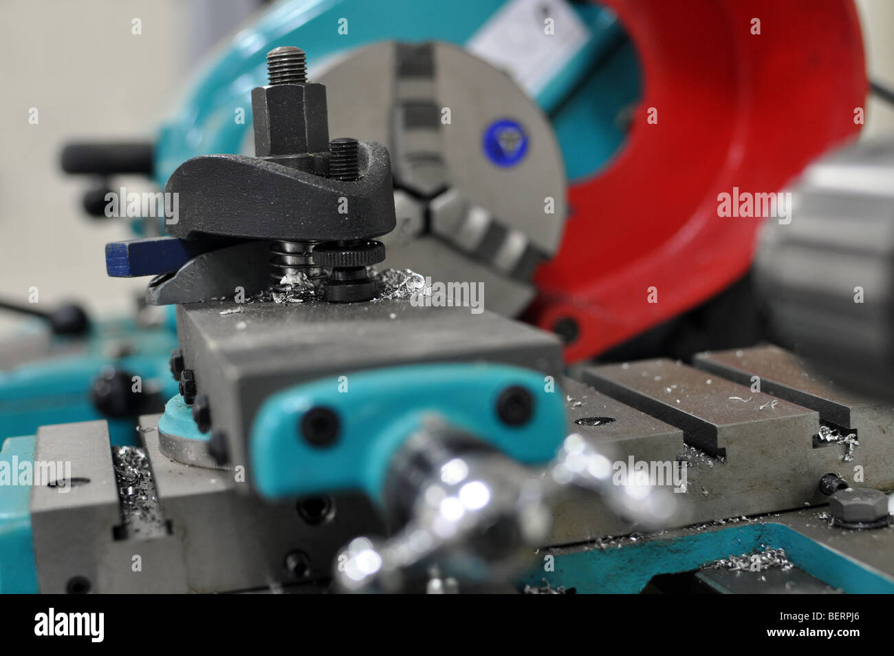 Swarf and myford super7 milling machine hi-res stock photography and ... Swarf and myford super7 milling machine hi-res stock photography and ...