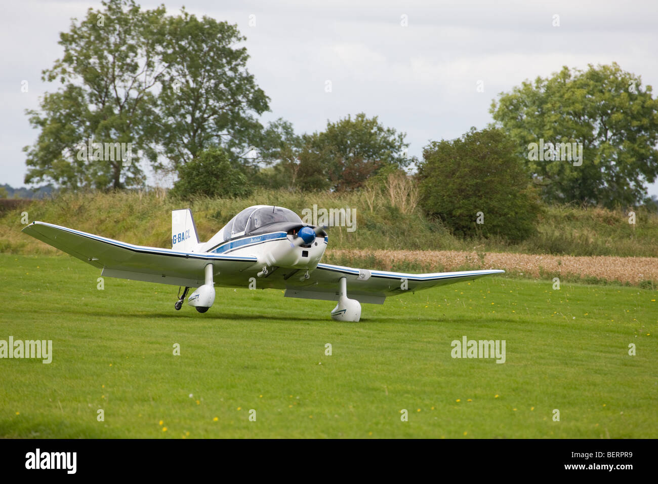Jodel D150 Mascaret G-BACL landing at Breighton Airfield Stock Photo ...