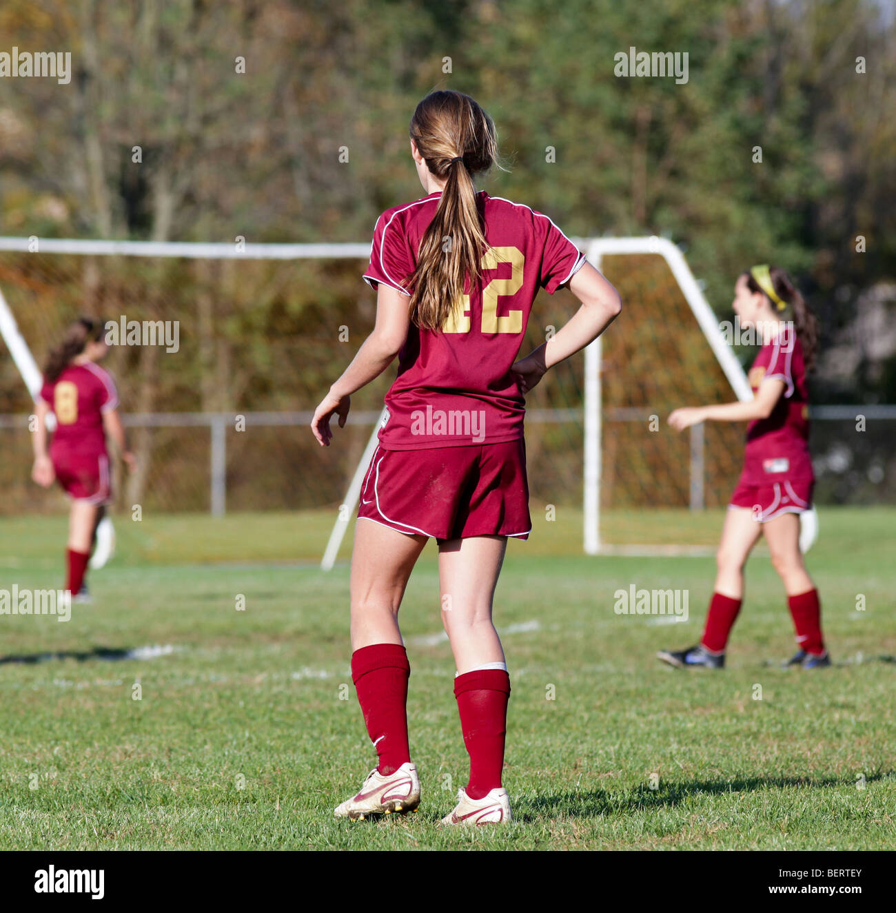 Legs high school girls soccer hi-res stock photography and images - Alamy