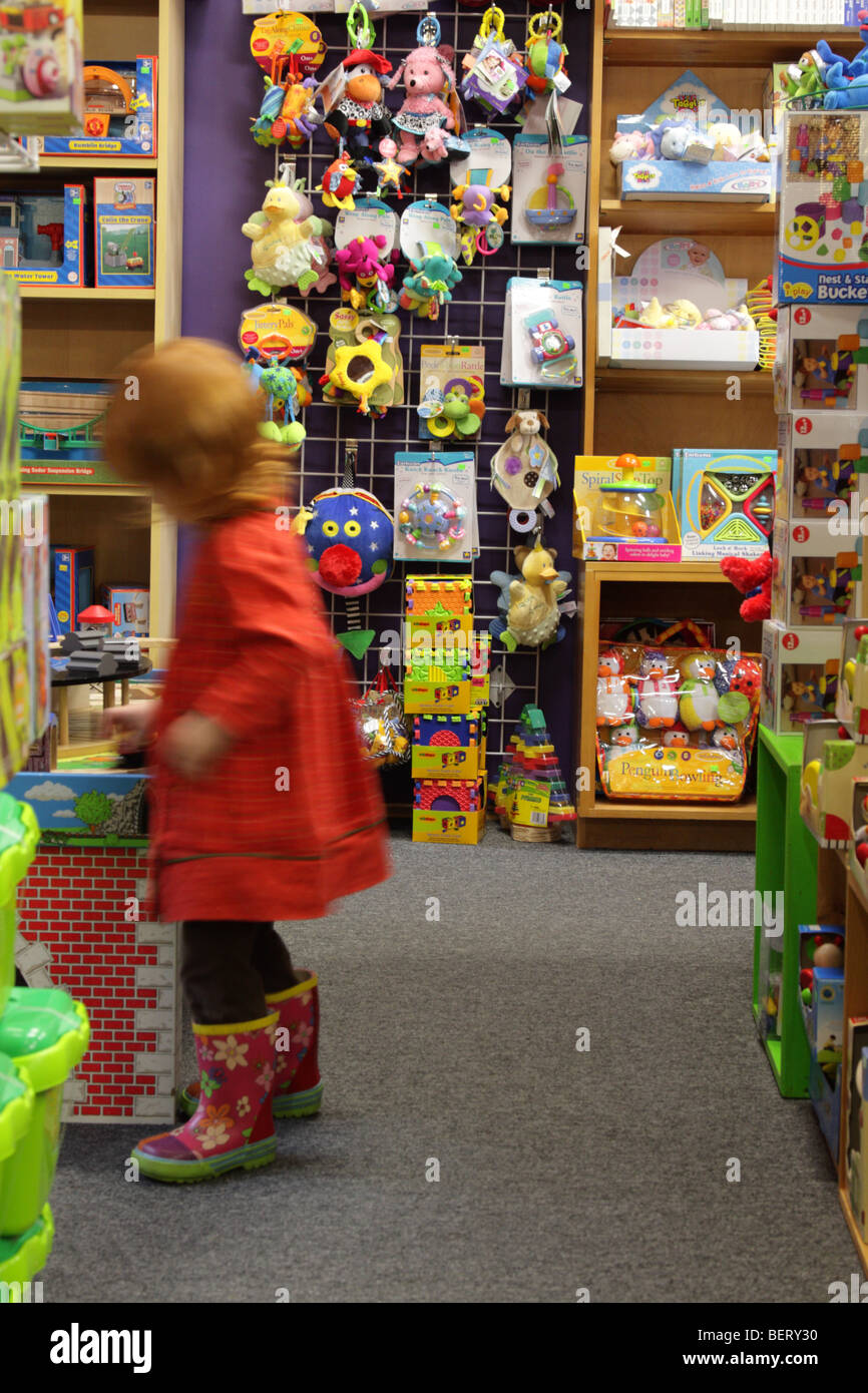 Toys toy hi-res stock photography and images - Alamy