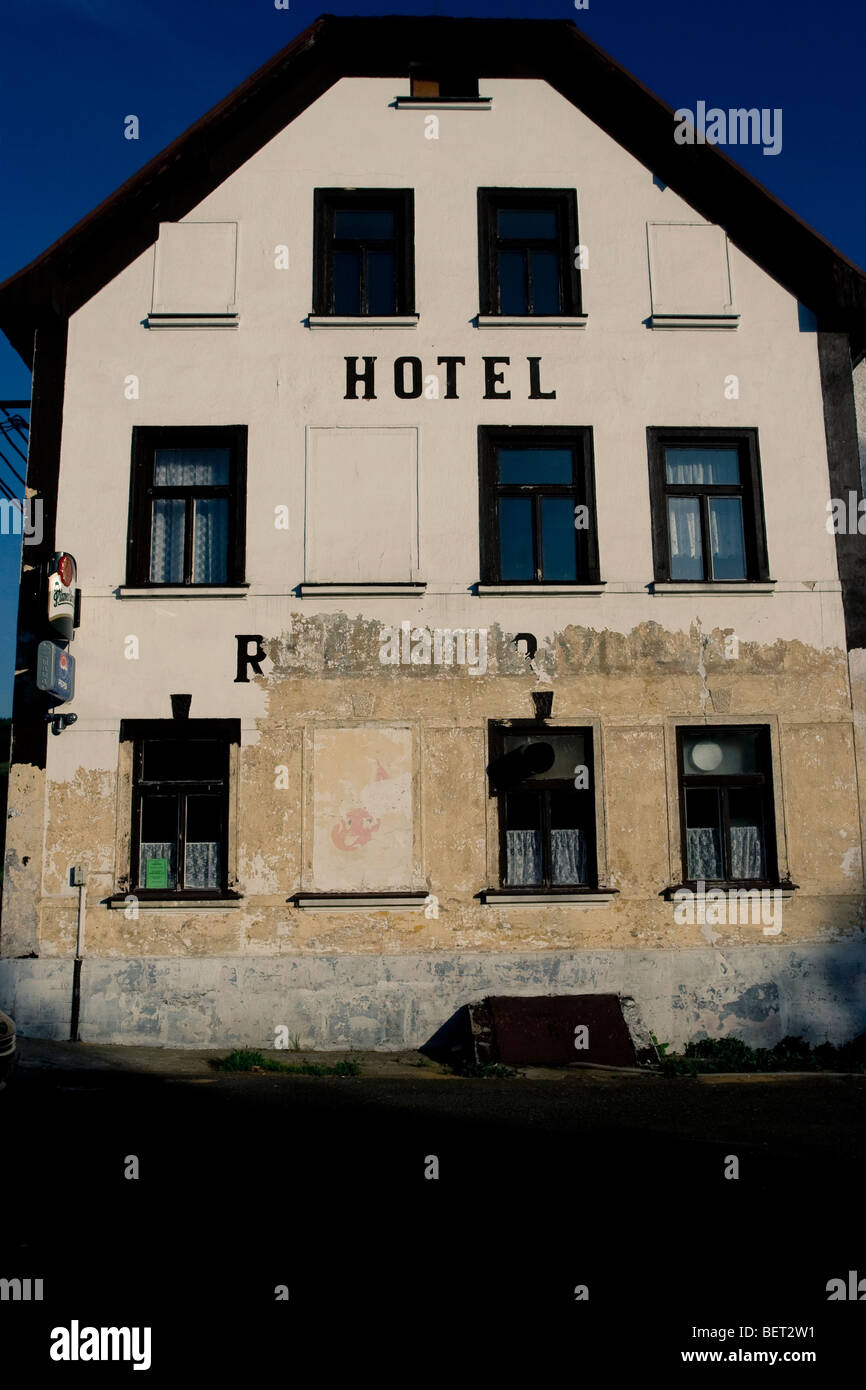 Run down hotel hi-res stock photography and images - Alamy