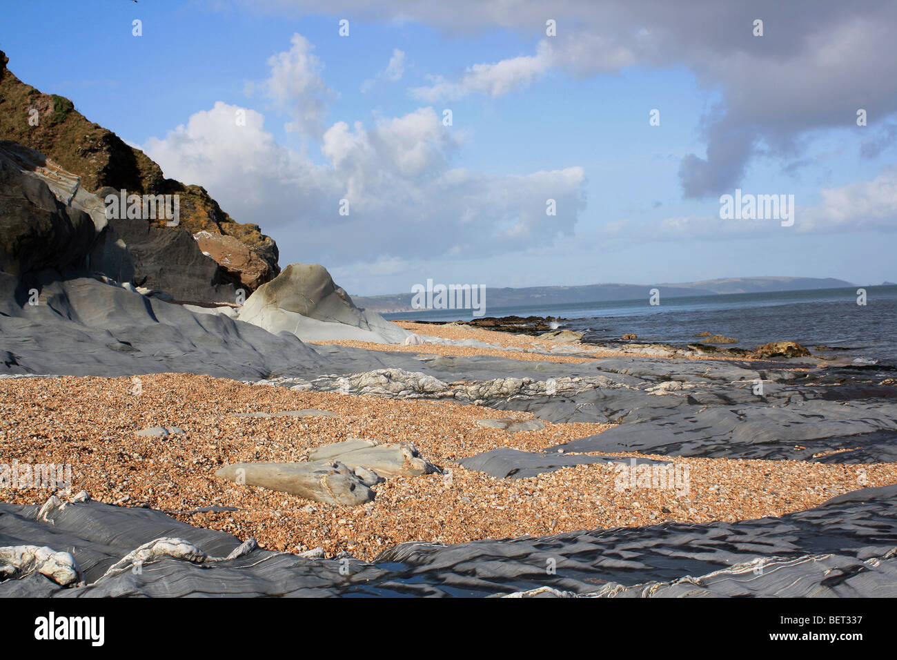 rock slate sea devon beesands Stock Photo - Alamy