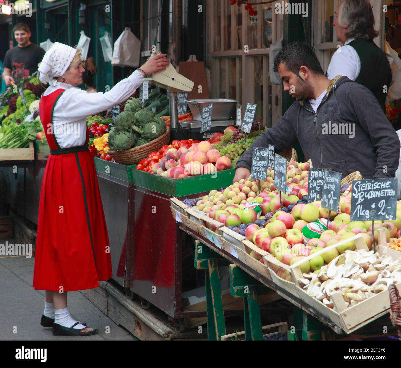 Austria, Vienna, Naschmarkt food market, people, fruits Stock Photo - Alamy