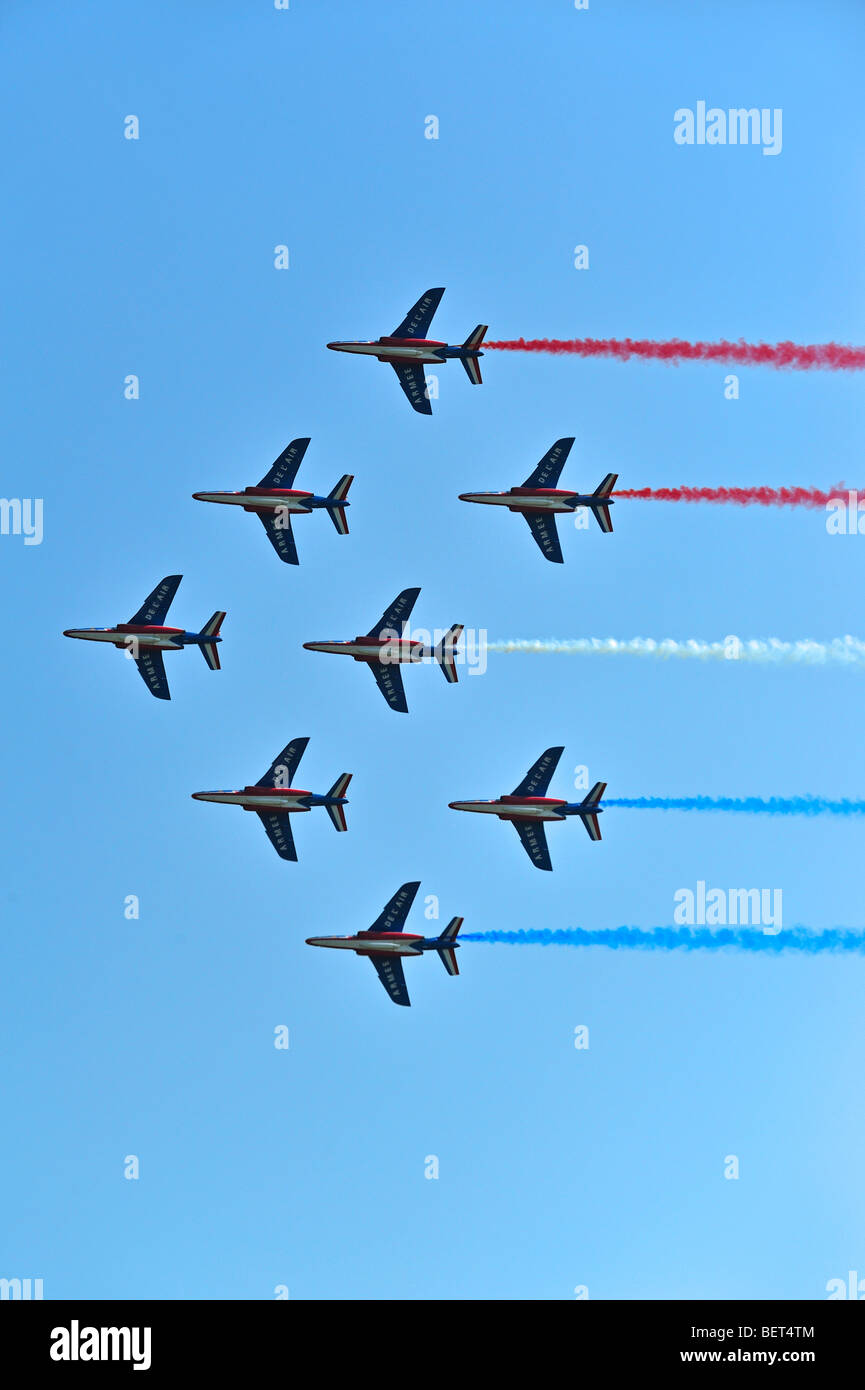 Diamond formation hi-res stock photography and images - Alamy