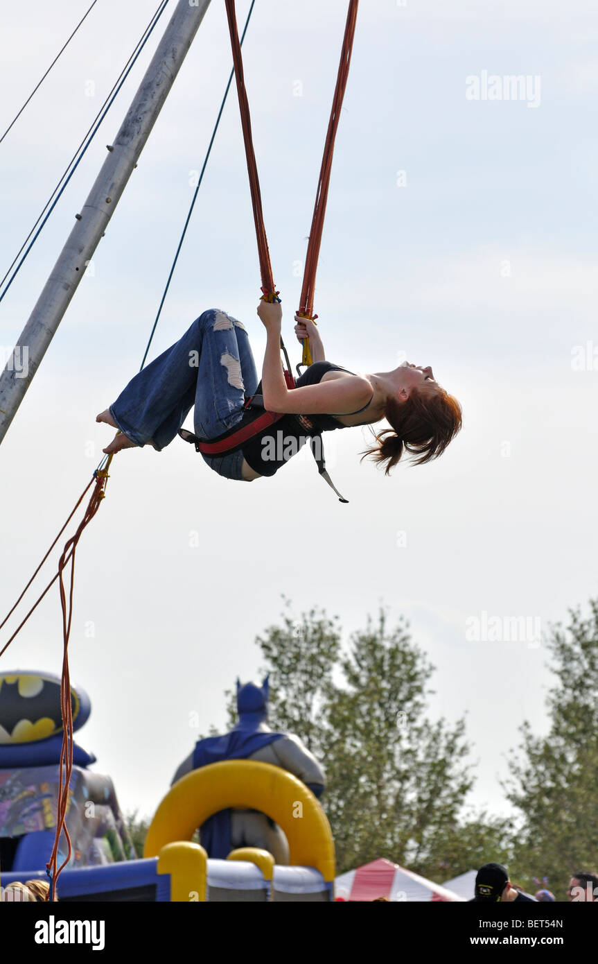 Bungee jumping girl hi-res stock photography and images - Alamy