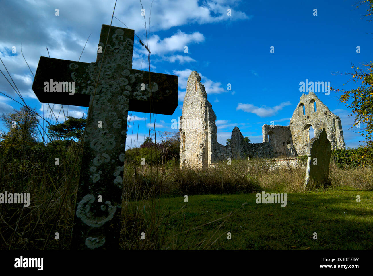 Boxgrove priory ruins hi-res stock photography and images - Alamy