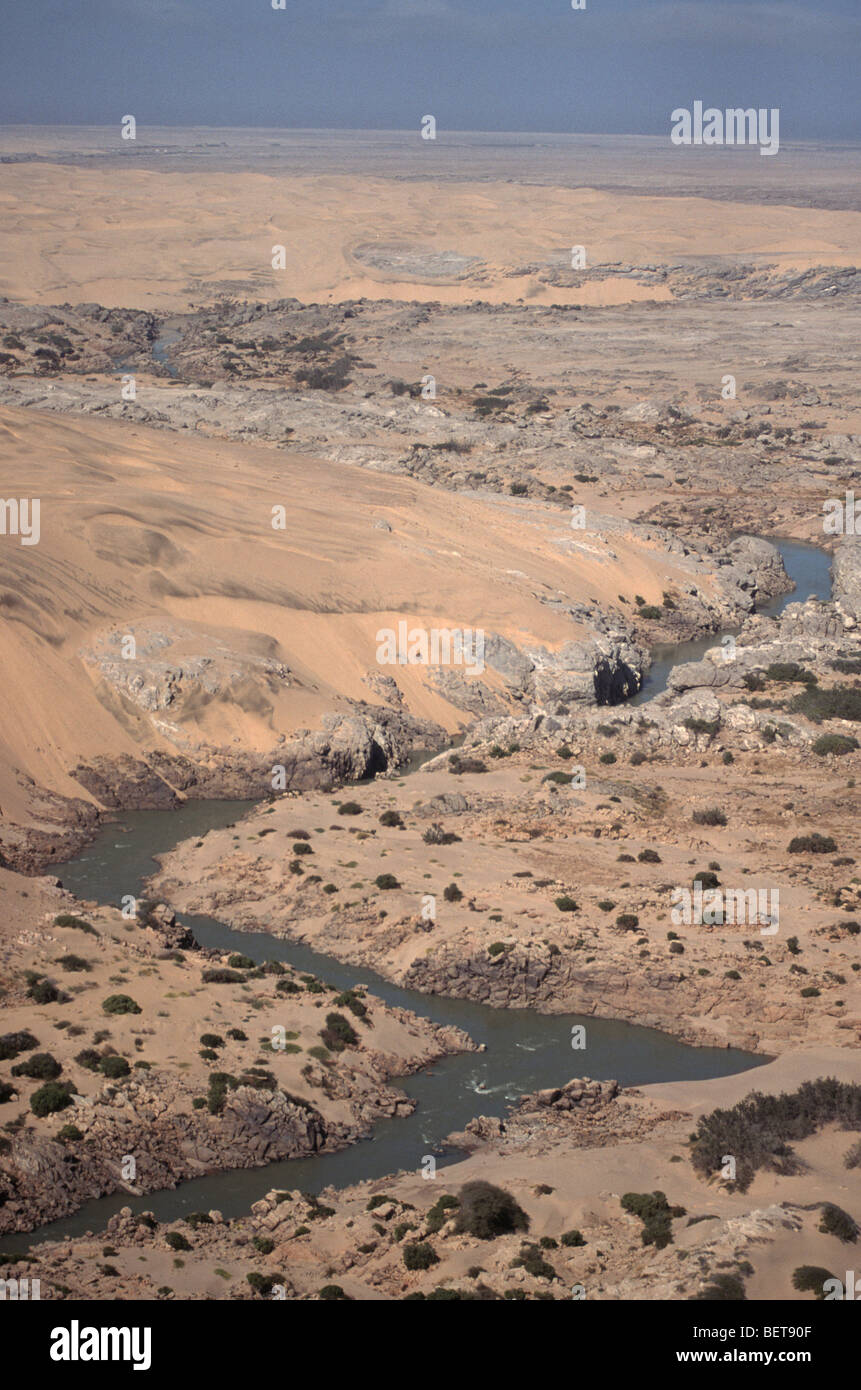 The Cunene River in the Namib desert, Northern Namibia. Angola is on ...