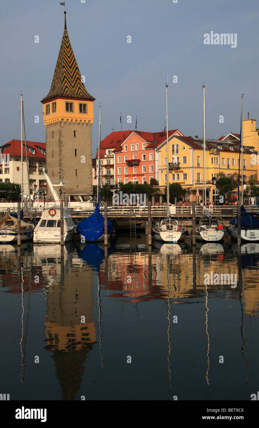 Germany, Bavaria, Lindau im Bodensee, Mangturm tower, harbor Stock ...