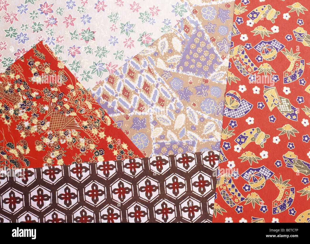 Origami traditional patterns hi-res stock photography and images - Alamy