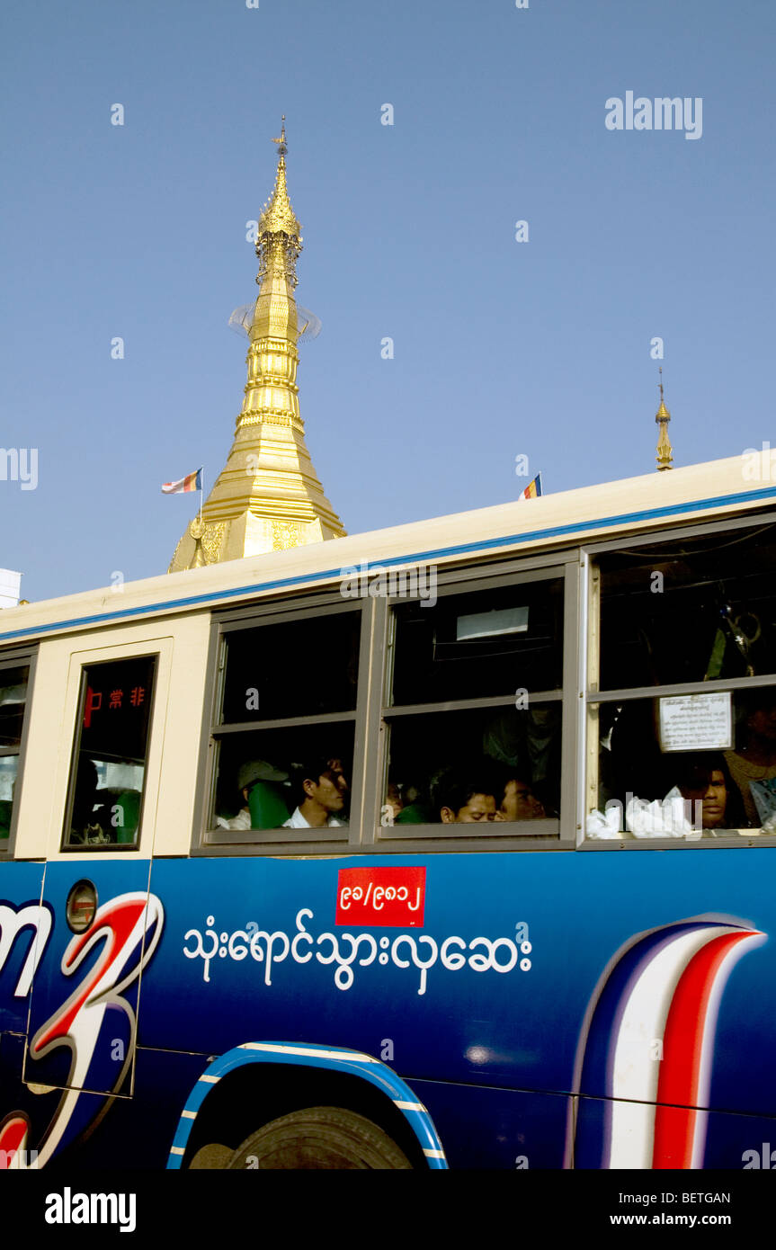 MYANMAR (BURMA) BUS GOES PAST THE SULE PAGODA IN DOWNTOWN YANGON Photo ...