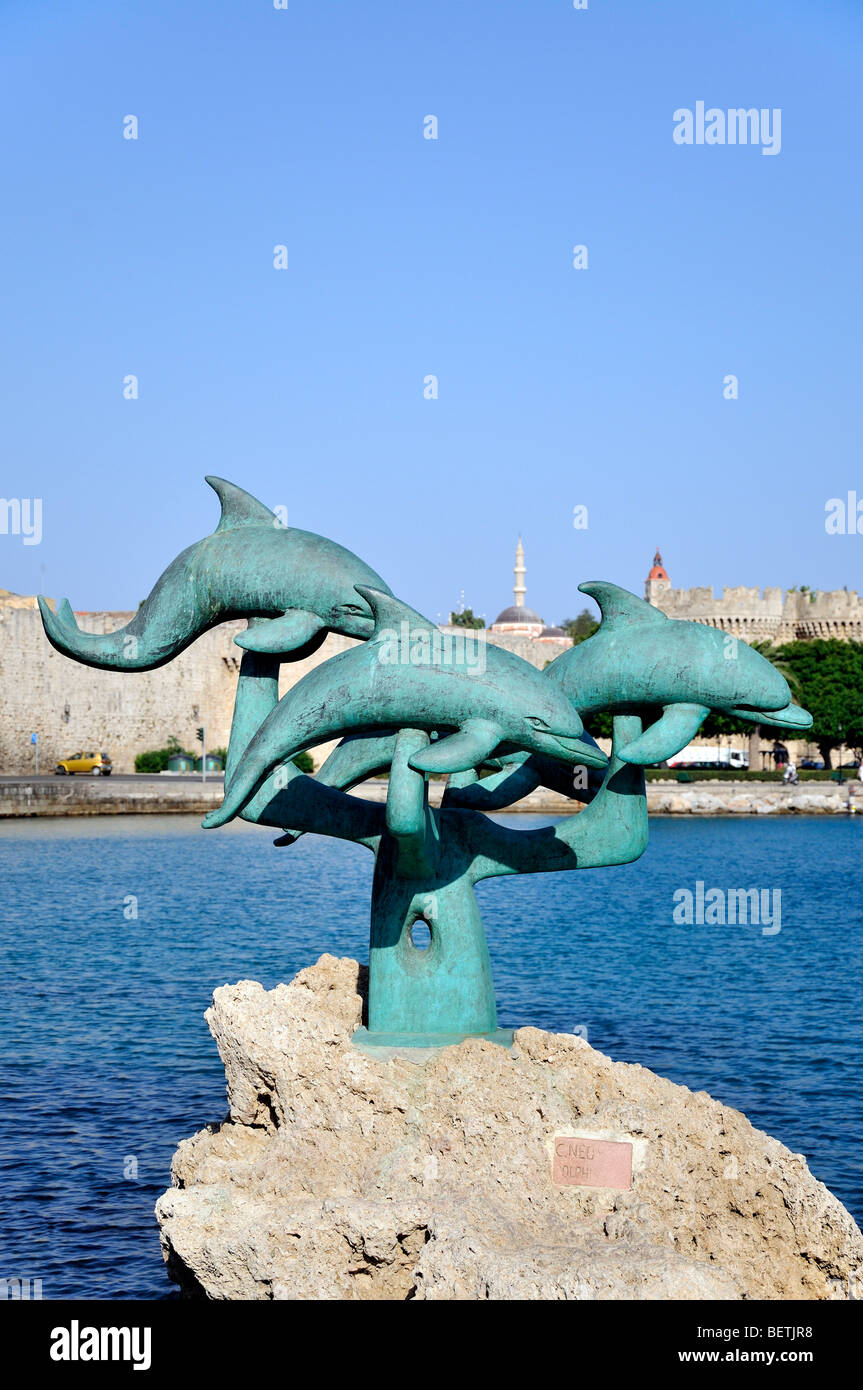 Old dolphins hi-res stock photography and images - Alamy