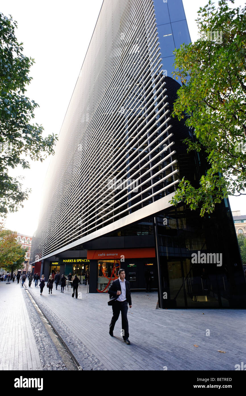 Office workers at 6 More London Place. Tooley Street. London. Britain ...