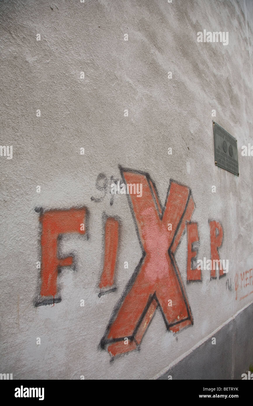 graffiti on city walls Stock Photo - Alamy